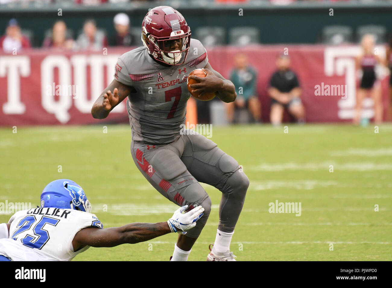 Philadelphia, Pennsylvania, USA. 8th Sep, 2018. Buffalo's JORDAN ...