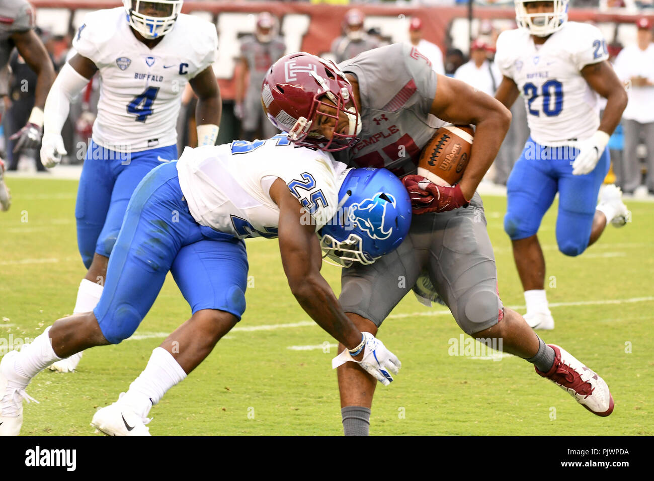 Philadelphia, Pennsylvania, USA. 8th Sep, 2018. Buffalo's JORDAN ...