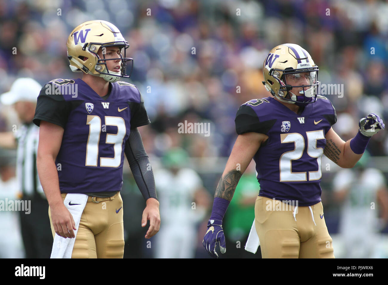 Seattle, WA, USA. 8th Sep, 2018. Washington Huskies quarterback Jake ...