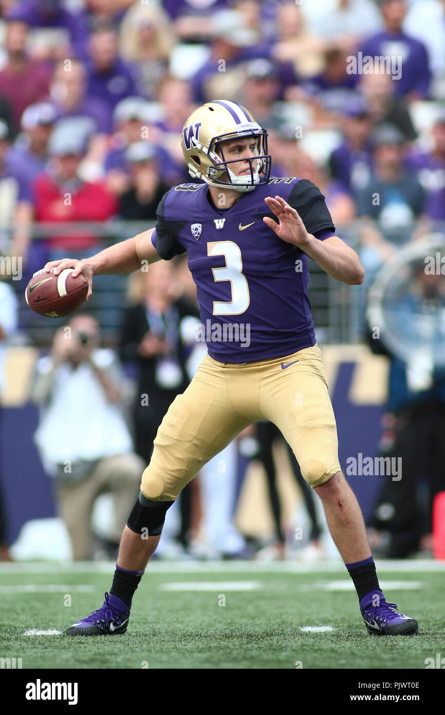 Seattle, WA, USA. 8th Sep, 2018. Washington Huskies quarterback Jake ...