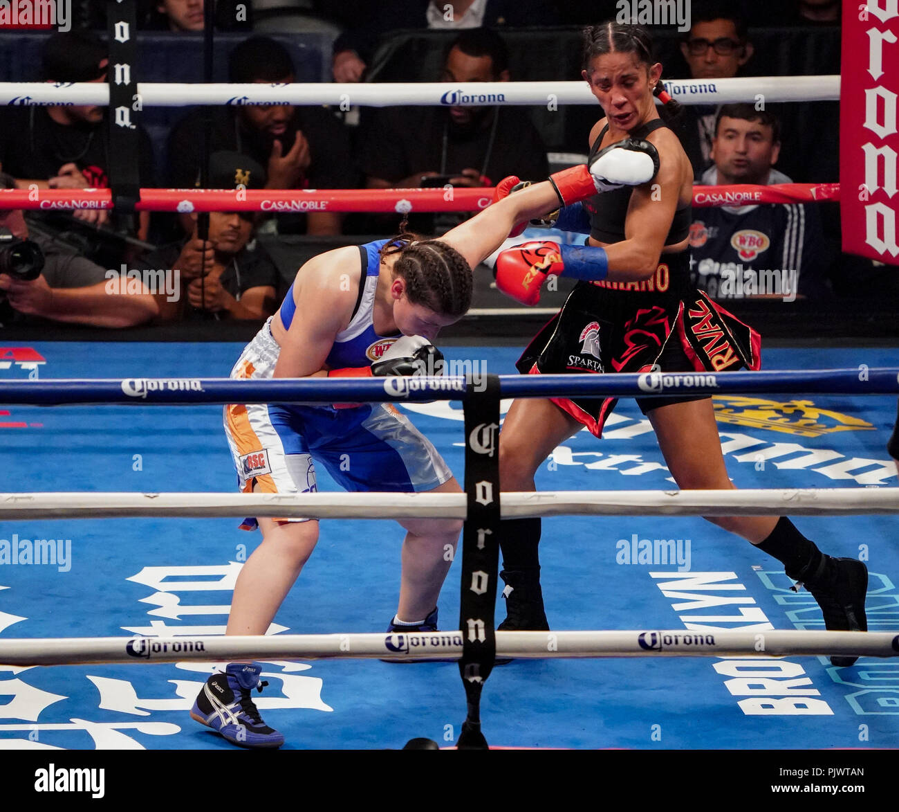 Brooklyn, New York, USA. 8th Sep, 2018. AMANDA SERRANO (black trunks ...