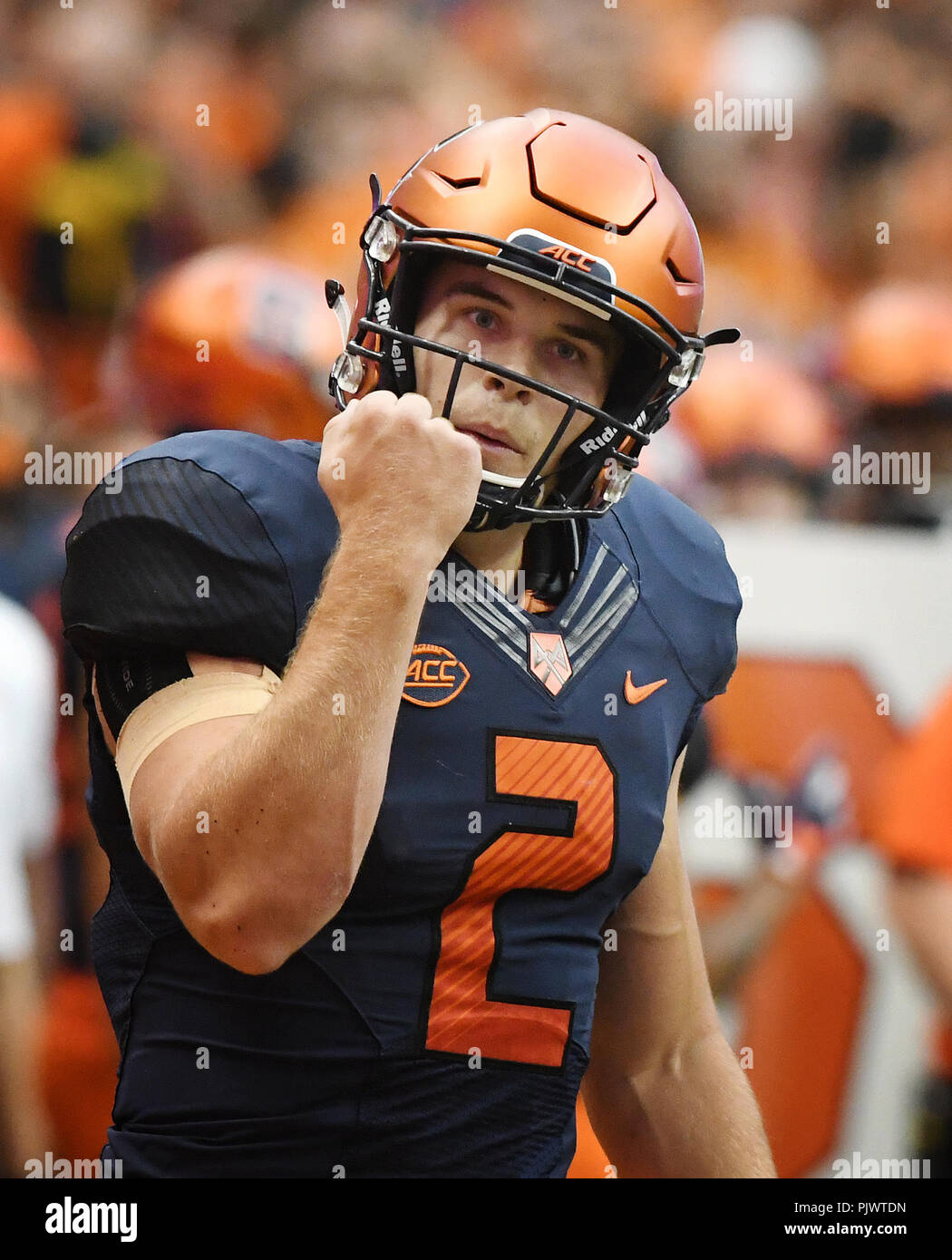 Syracuse, NY, USA. 8th Sep, 2018. Syracuse quarterback Eric Dungey #2 ...