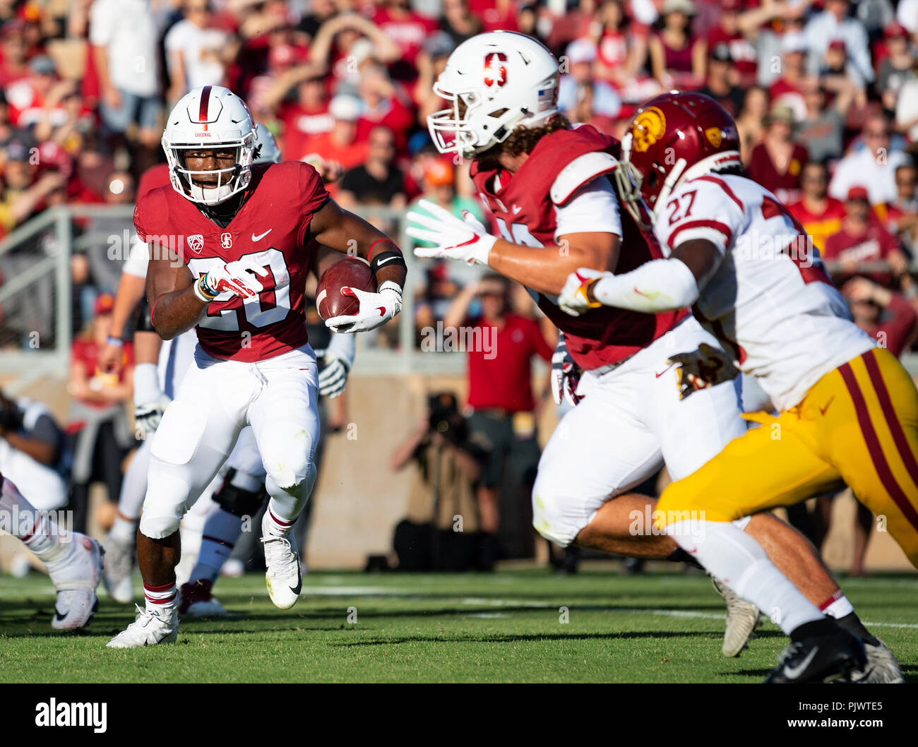 Stanford, California, USA. 08th Sep, 2018. Stanford Cardinal running ...