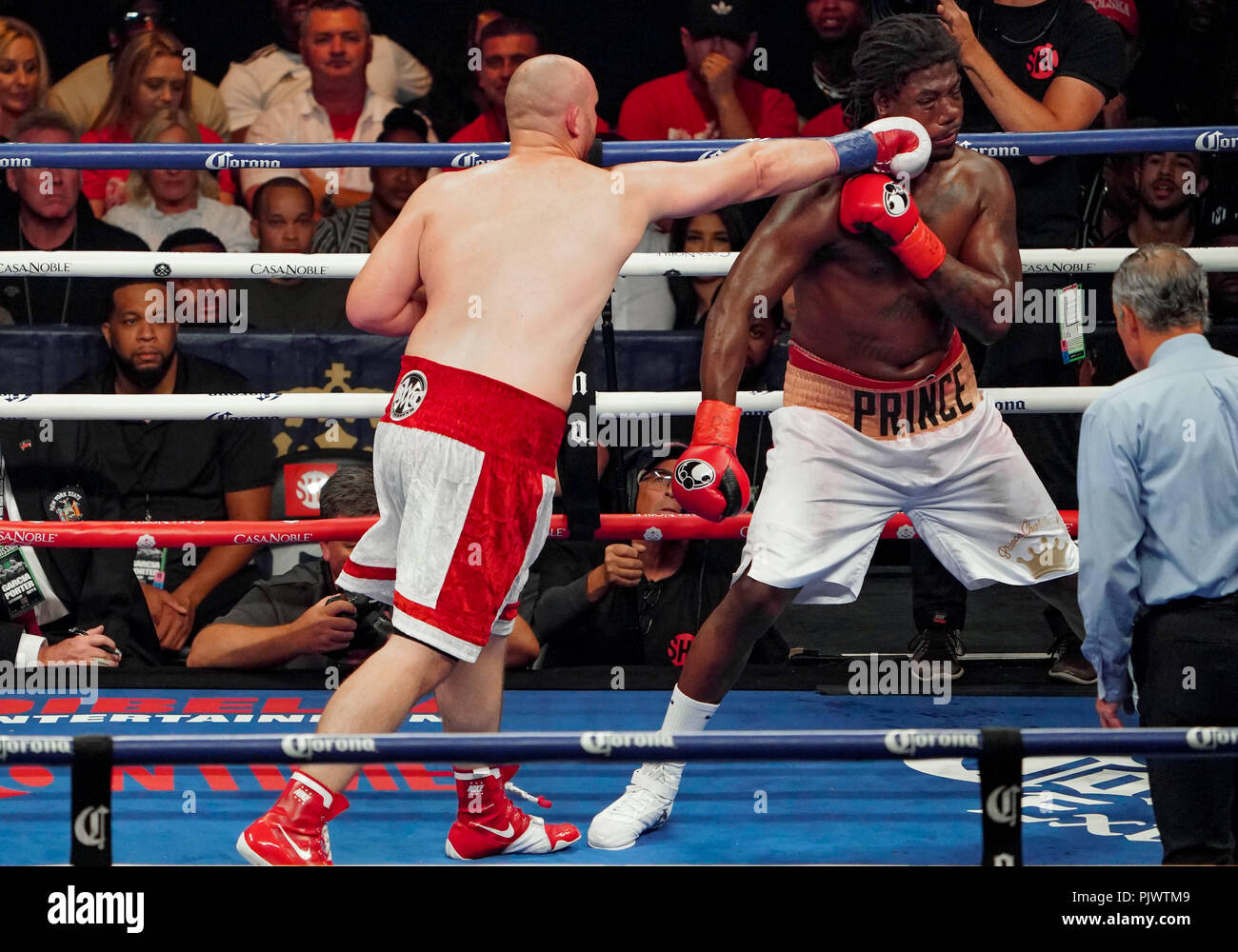 Charles martin boxing hi-res stock photography and images - Alamy