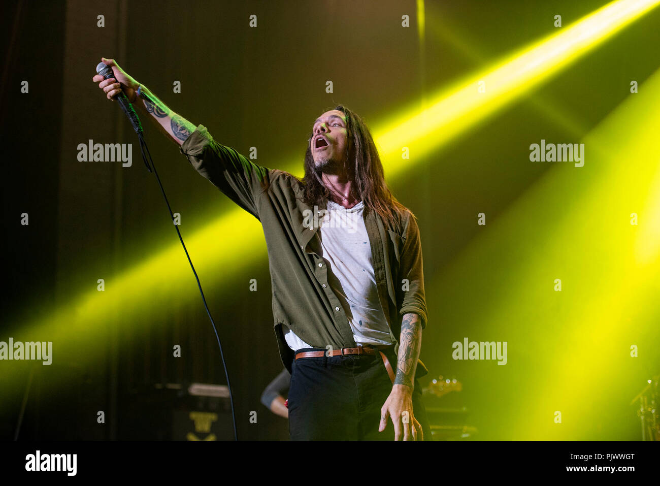 Manchester, UK. 8th September 2018. Brandon Boyd, Mike Einziger, Jose ...
