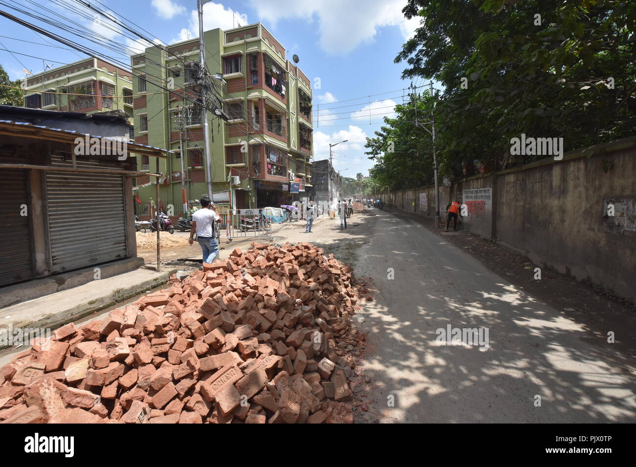 Andul road hi-res stock photography and images - Alamy