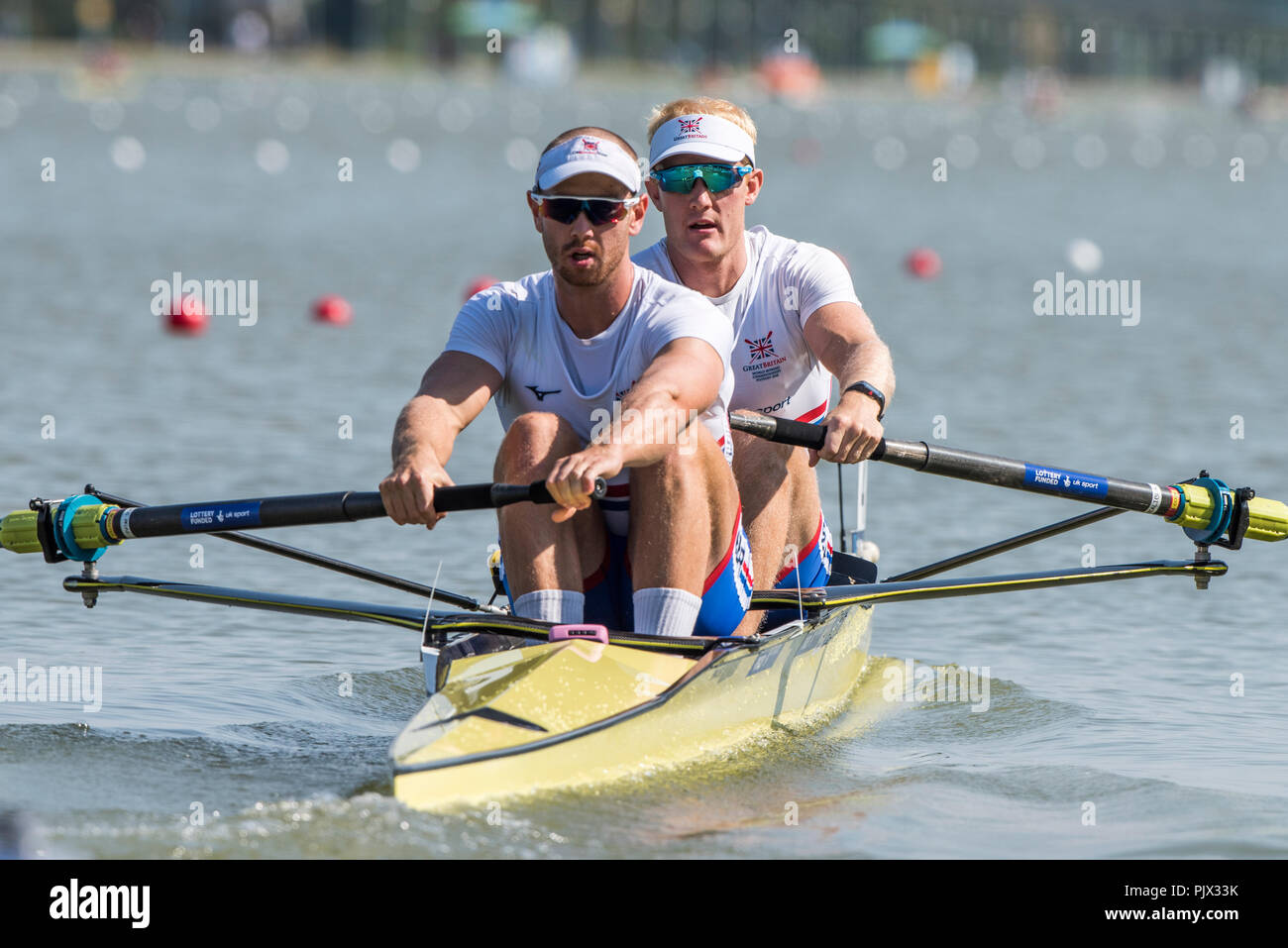 Oliver cook hi-res stock photography and images - Alamy