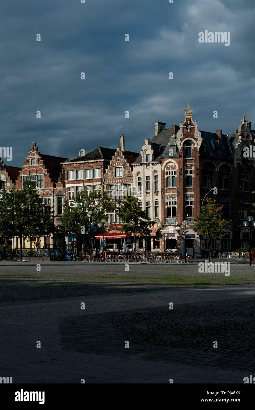Vrijdagmarkt gent hi-res stock photography and images - Alamy