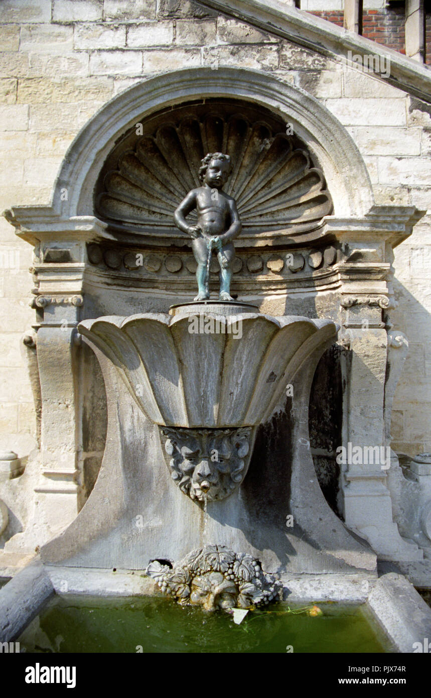 The Manneken Pis statue in Geraardsbergen (Belgium, 05/1993 Stock Photo ...