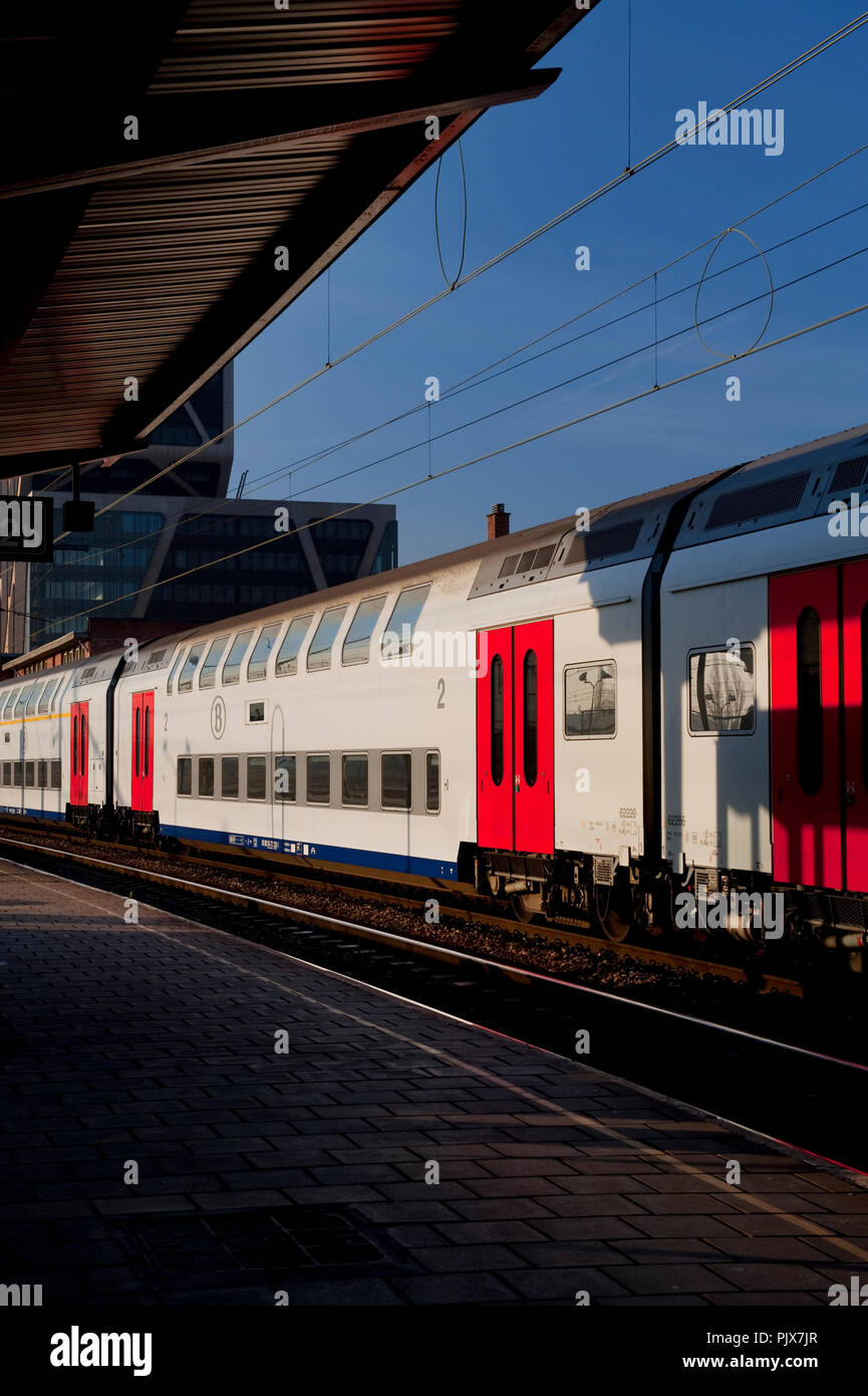 Nmbs sncb station ferroviaire hi-res stock photography and images - Alamy