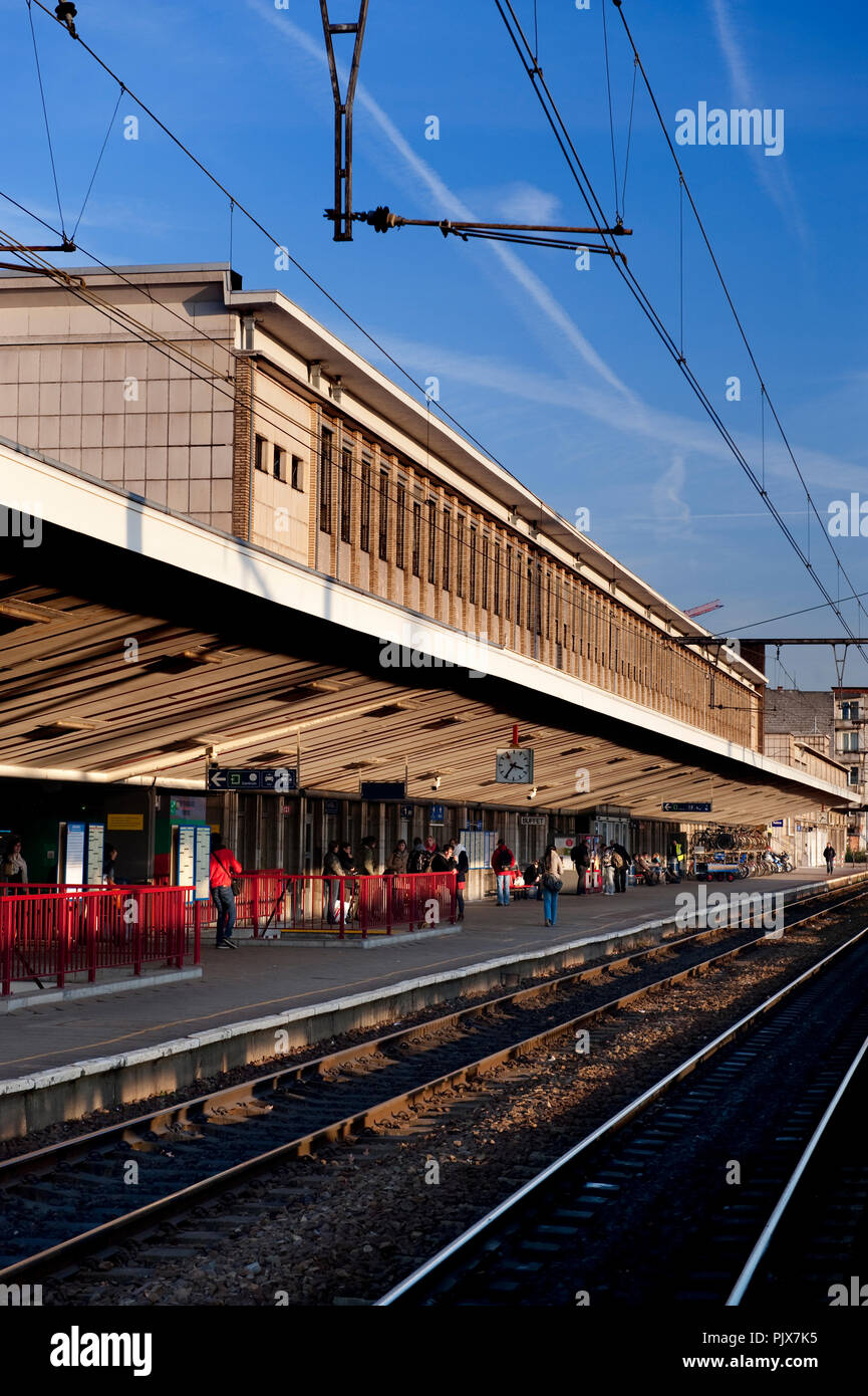 The Hasselt railway station (Belgium, 16/11/2011 Stock Photo - Alamy