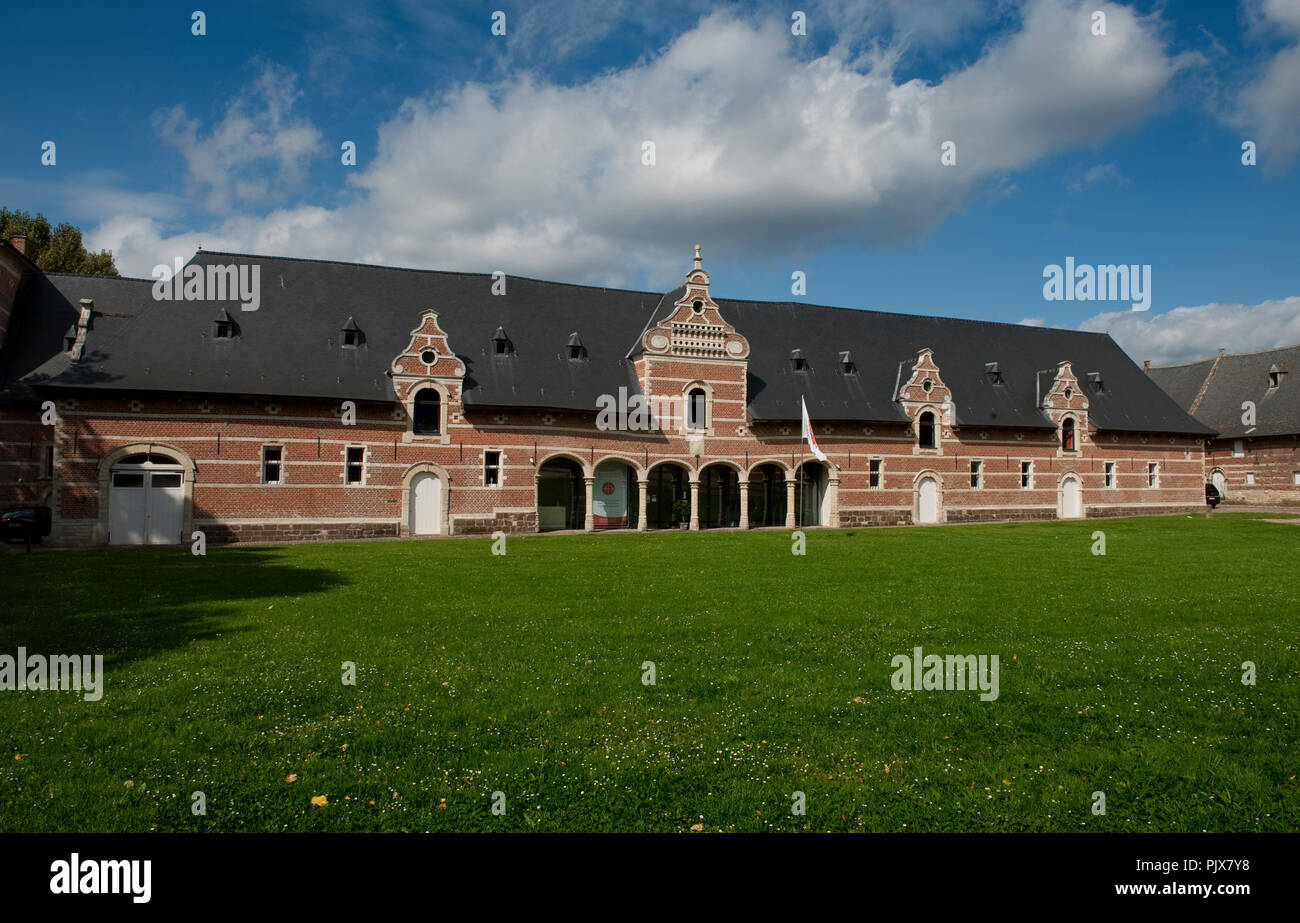 Abbey of the park belgium hi-res stock photography and images - Alamy