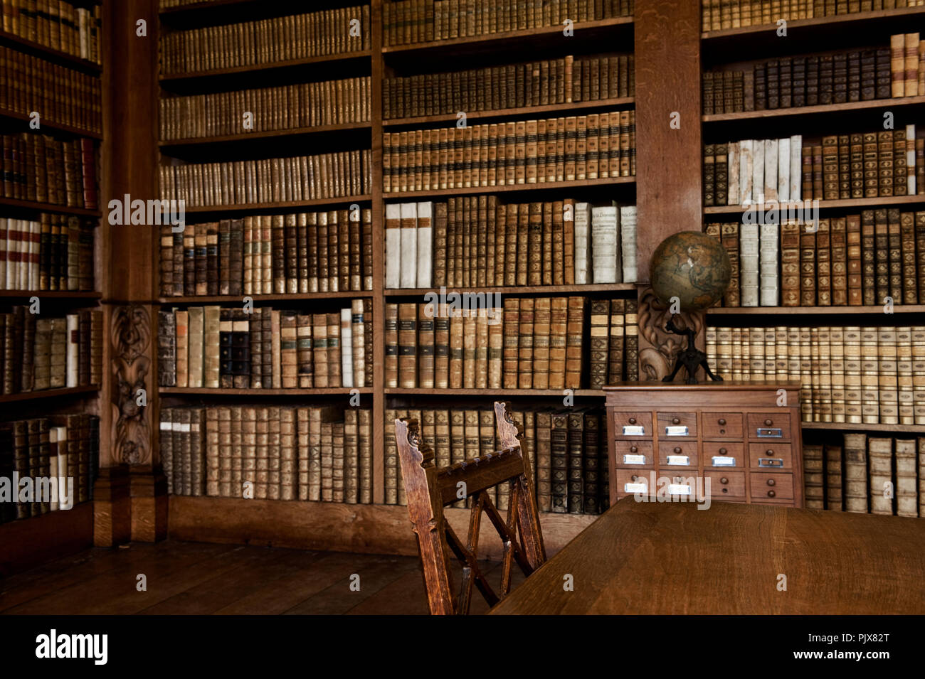 Inside the historic library of the "Abdij van Park" Parc Abbey in ...
