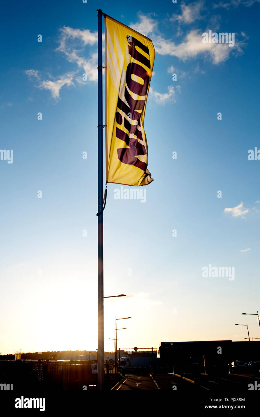 Nikon metrology hi-res stock photography and images - Alamy