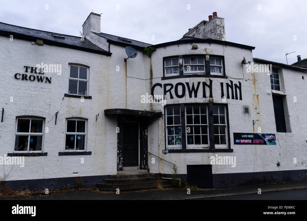 Crown Inn, Flookburgh Stock Photo - Alamy