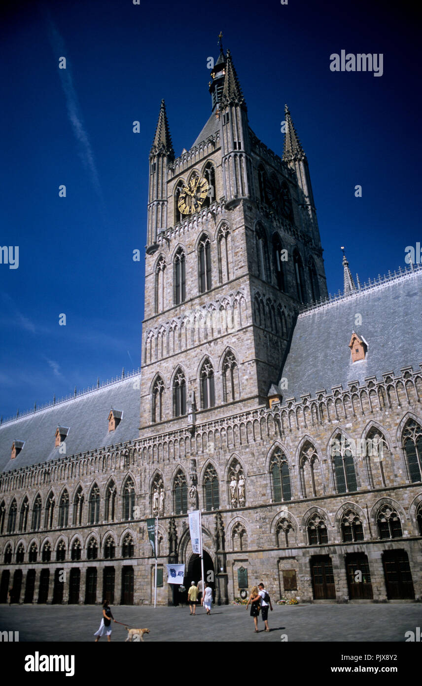 Belfry and lakenhalle hi-res stock photography and images - Alamy