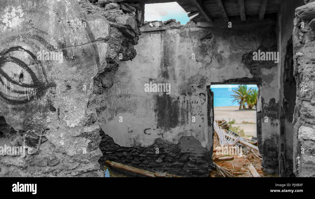 Old buildings at the beach hi-res stock photography and images - Alamy