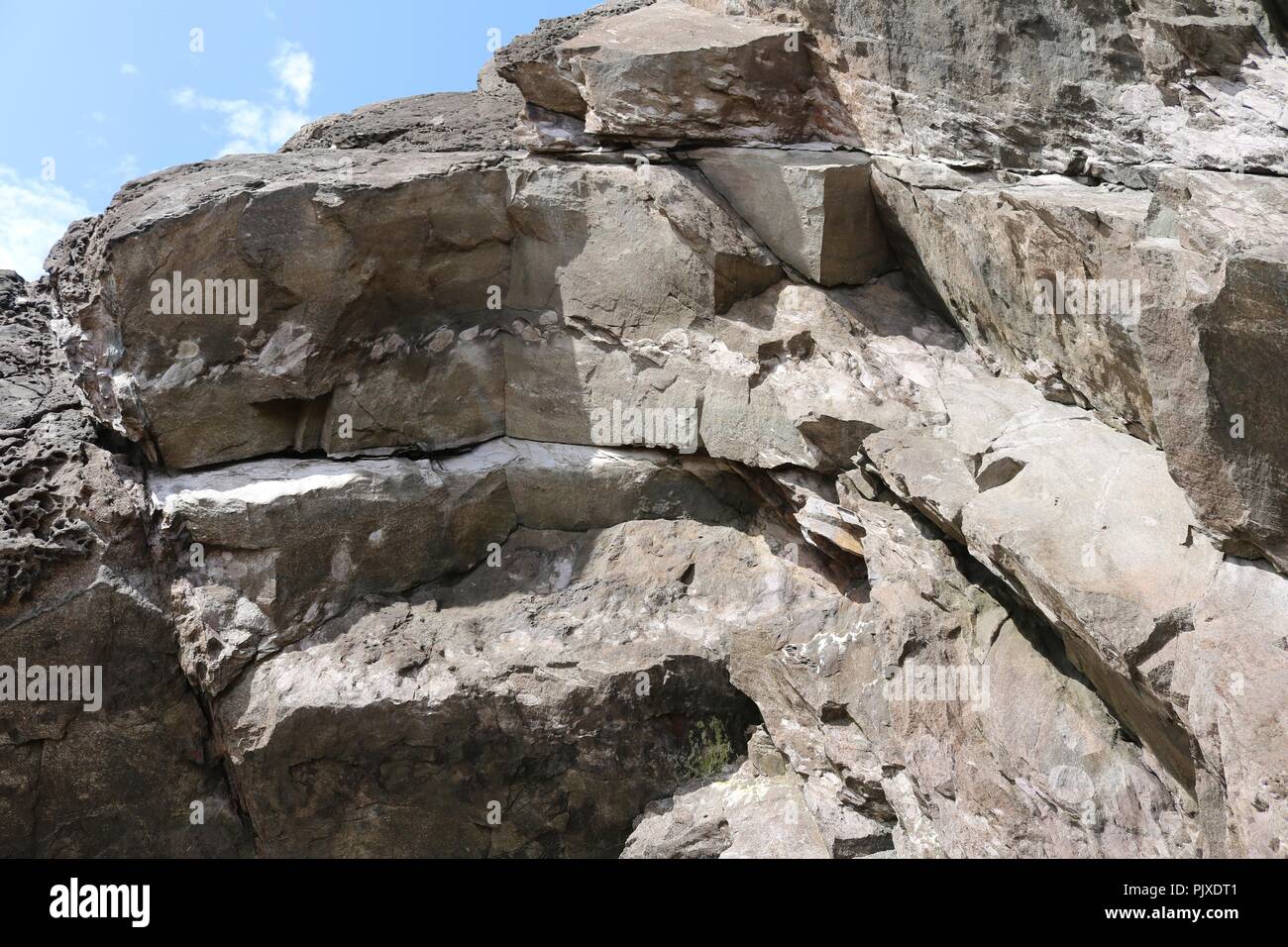 Sandstone and mudstone hi-res stock photography and images - Alamy