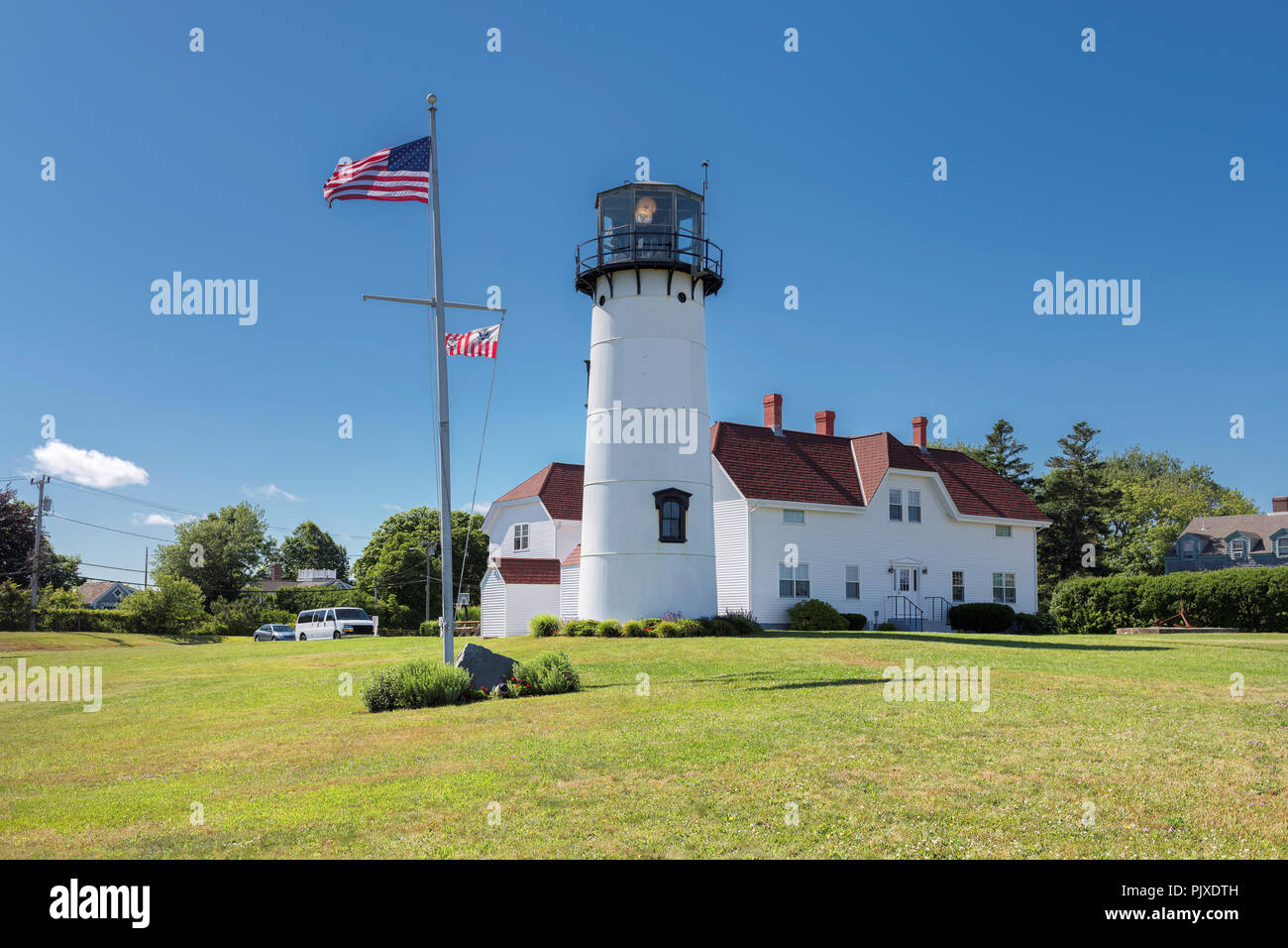 Chatham Lighthouse in Cape Cod beach Stock Photo - Alamy