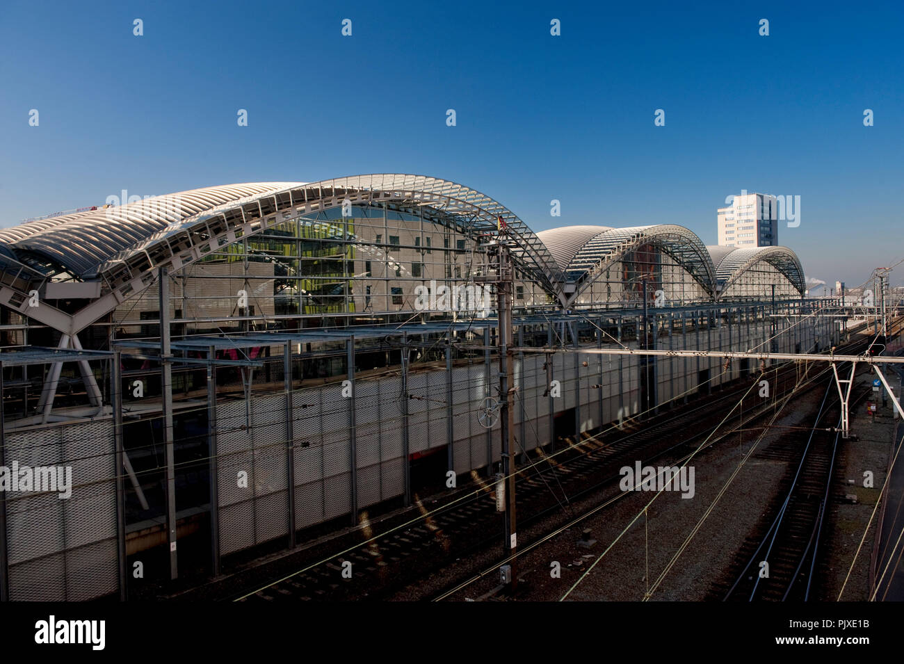 The Leuven railway station, designed by Philippe Samyn & Partners ...