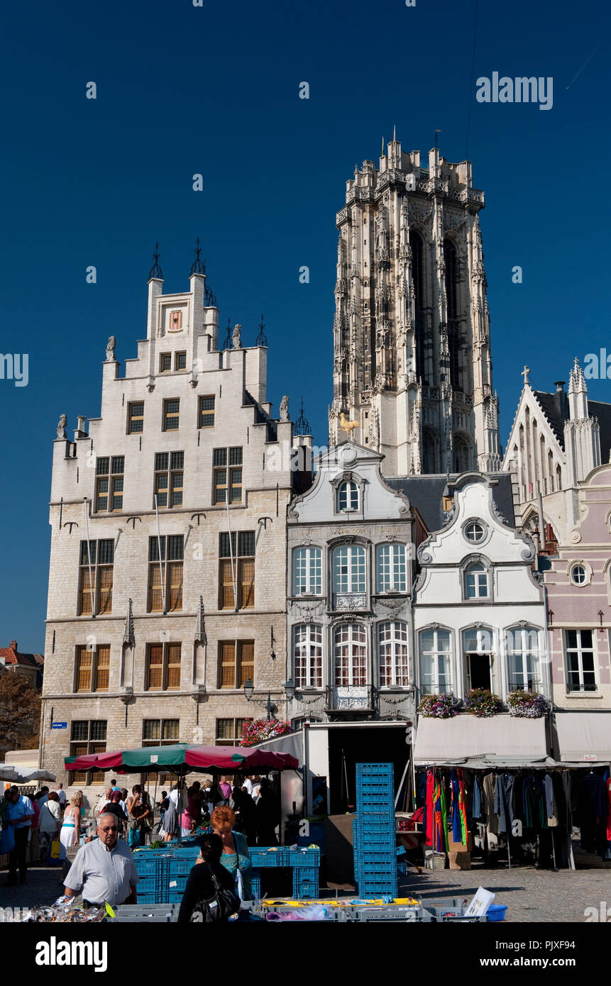 the Grote Markt central square and the St. Rumbolds Cathedral in ...