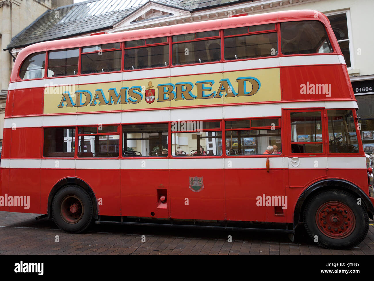First delivered to Northampton Corporation Transport in 1947, this ...
