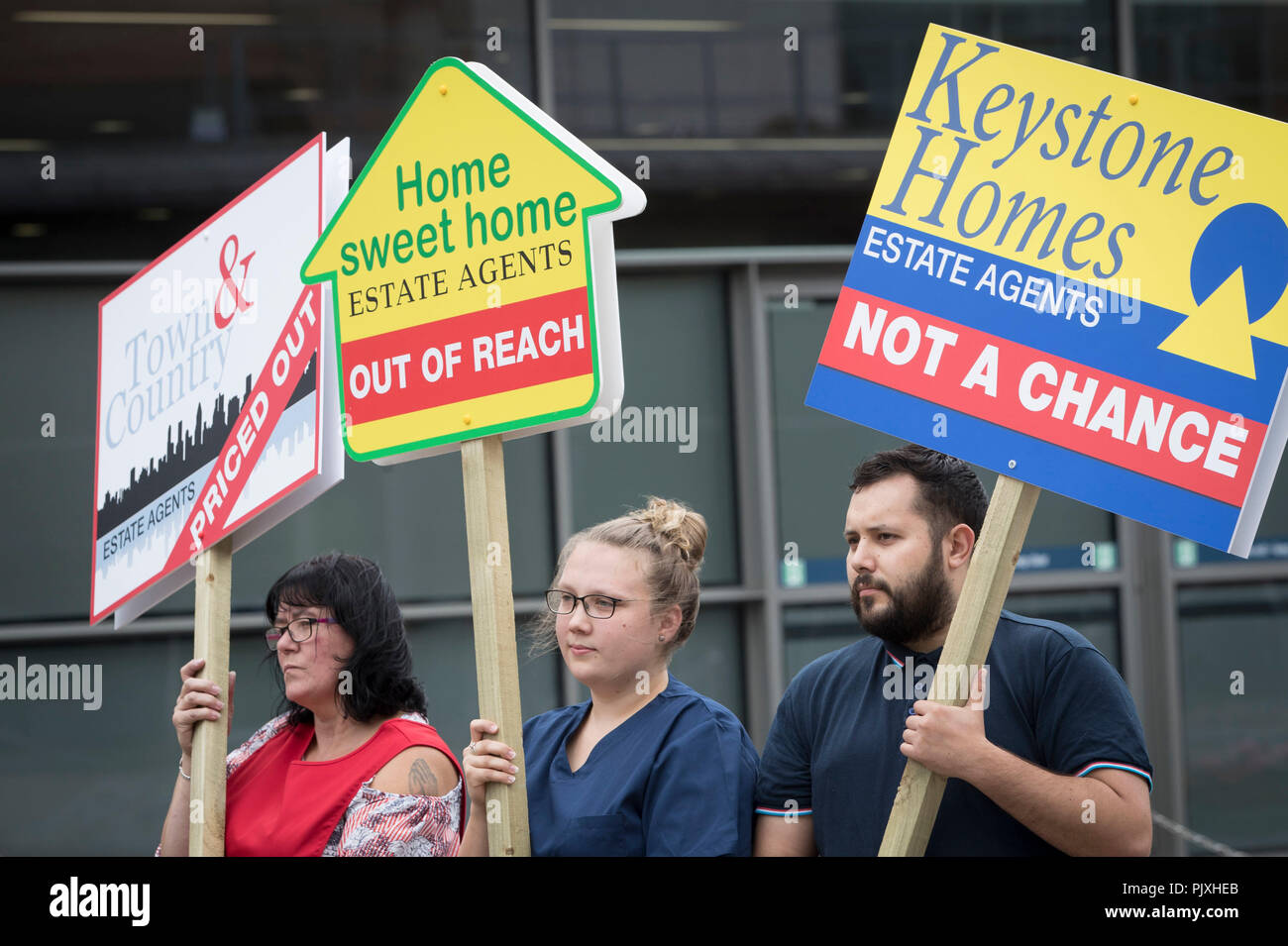 Kelly mears hi-res stock photography and images - Alamy