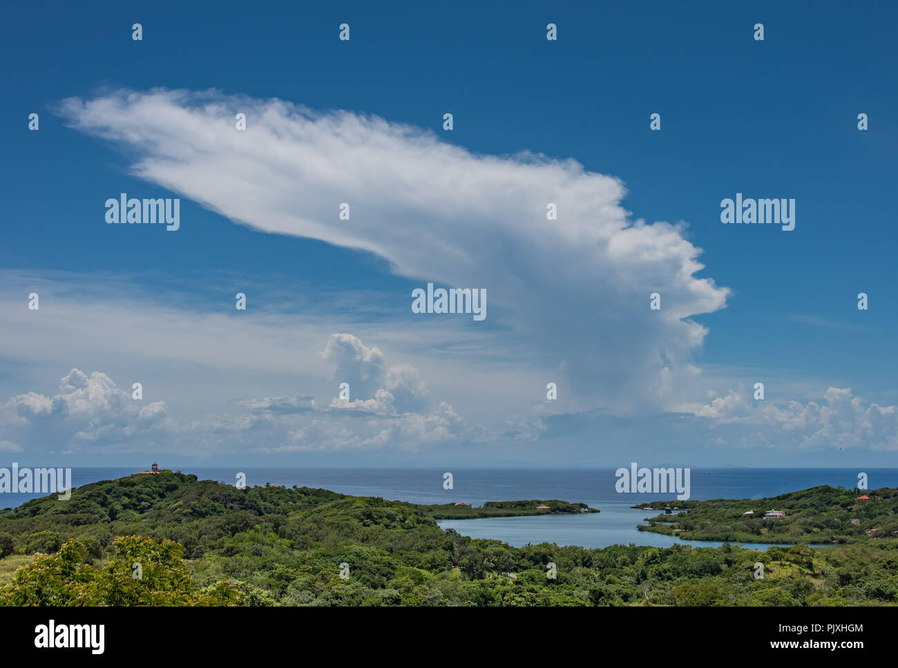 Cumulonimbus Anvil Cloud Off Caribbean Island Stock Photo - Alamy