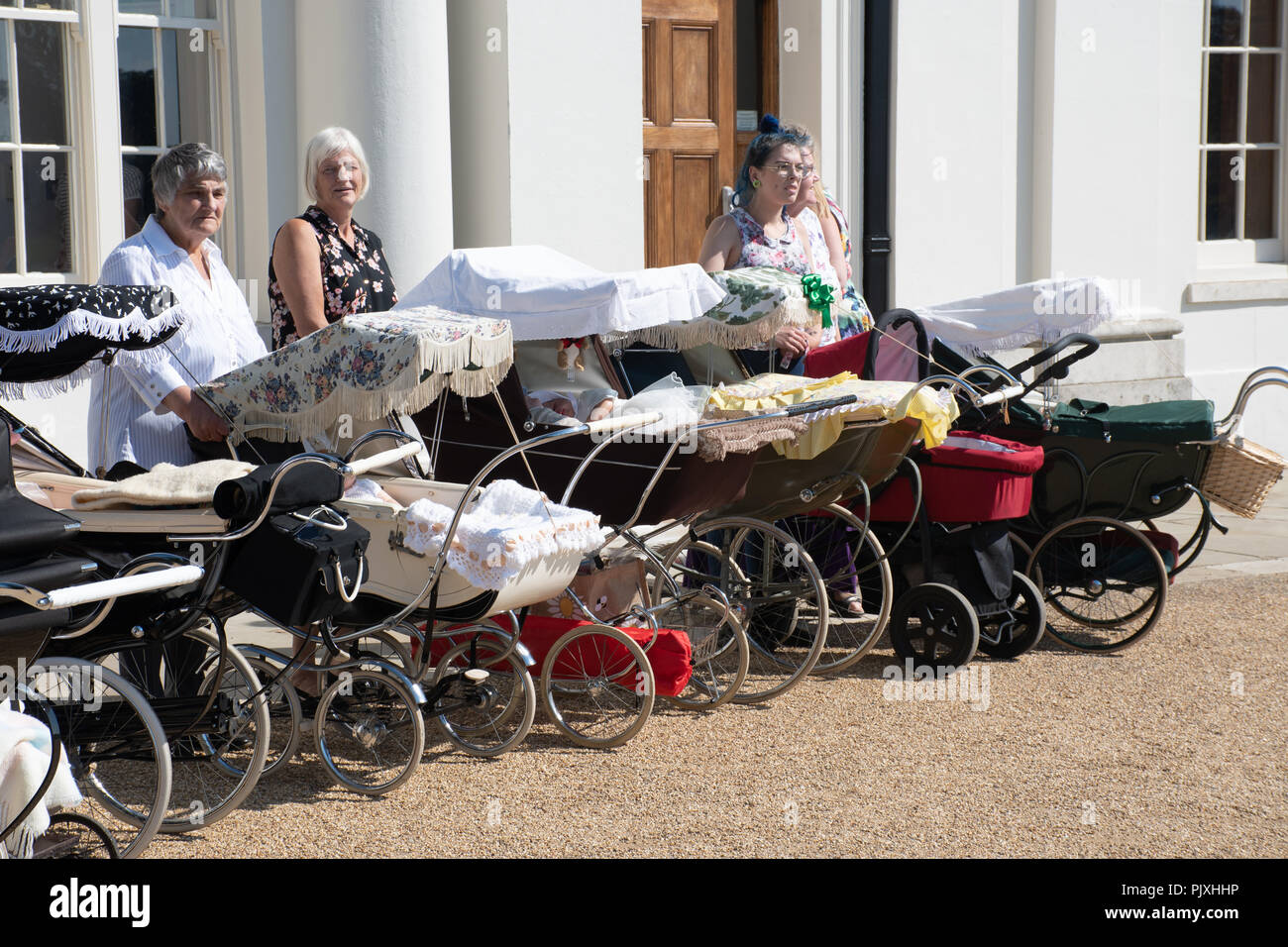 Old fashioned pram hi-res stock photography and images - Alamy