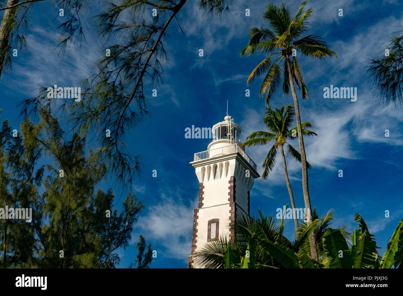 Tahiti venus point lighthouse of robert louis stevenson french ...
