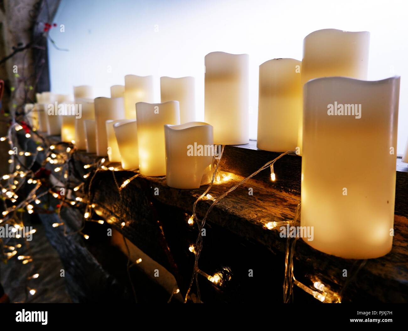 Warm candle hi-res stock photography and images - Alamy