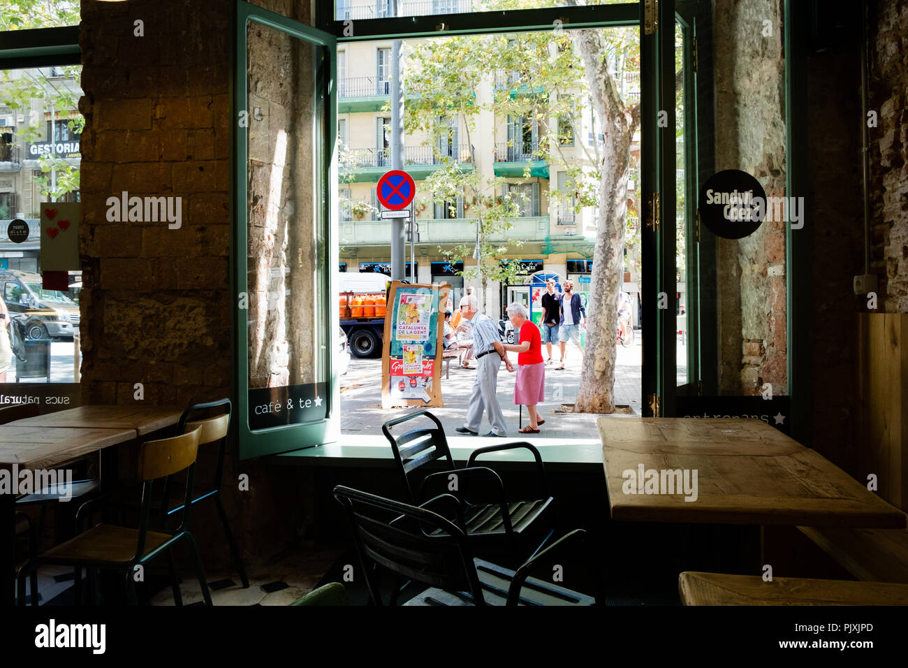 Spanish Cafe Stock Photos & Spanish Cafe Stock Images - Alamy