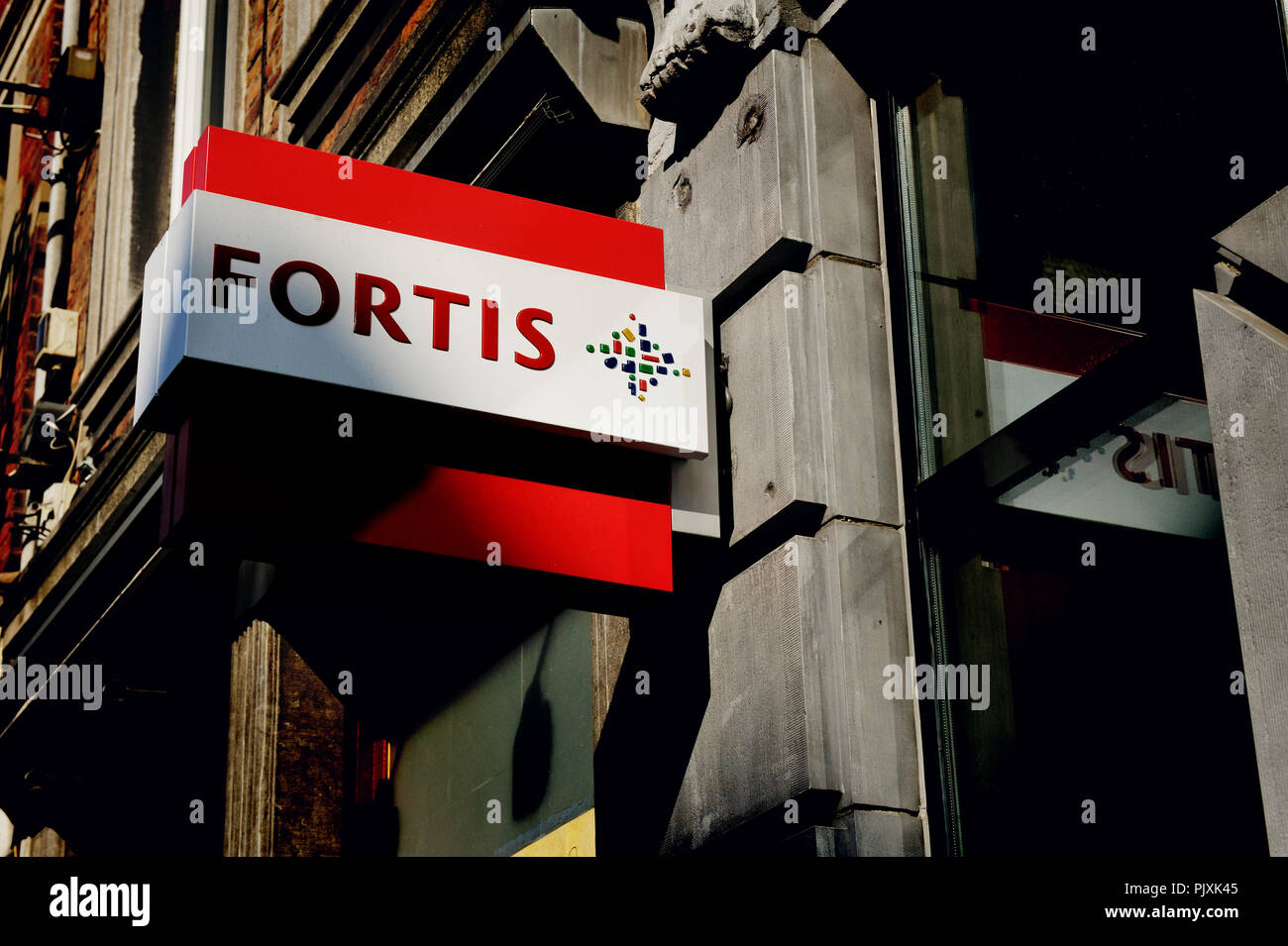 Fortis Bank logo in Namur (Belgium, 28/09/2008 Stock Photo - Alamy