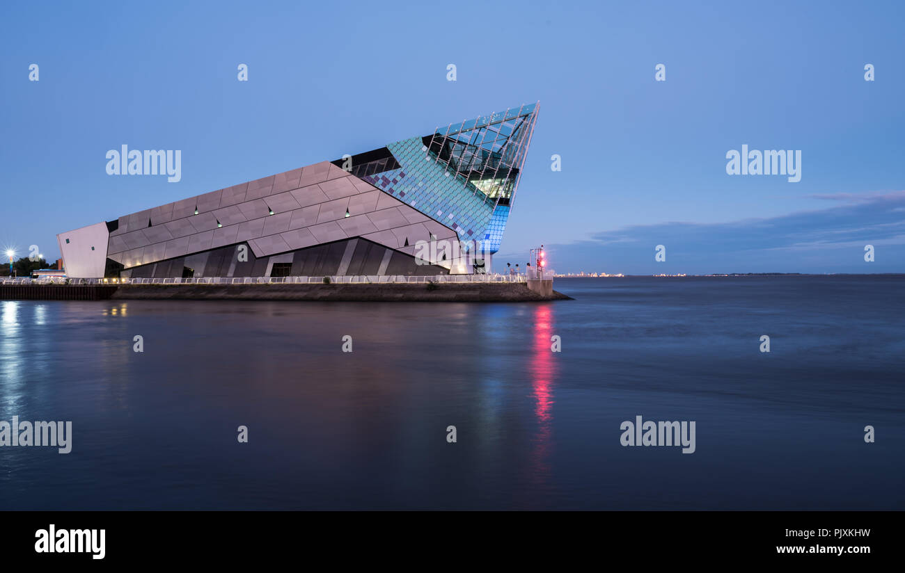 Current river heritage museum hi-res stock photography and images - Alamy