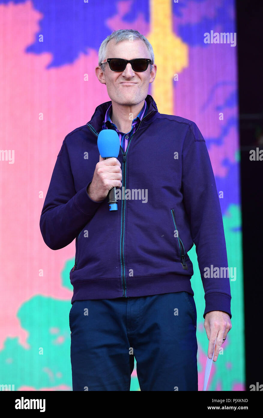 Jeremy vine radio 2 live hi-res stock photography and images - Alamy