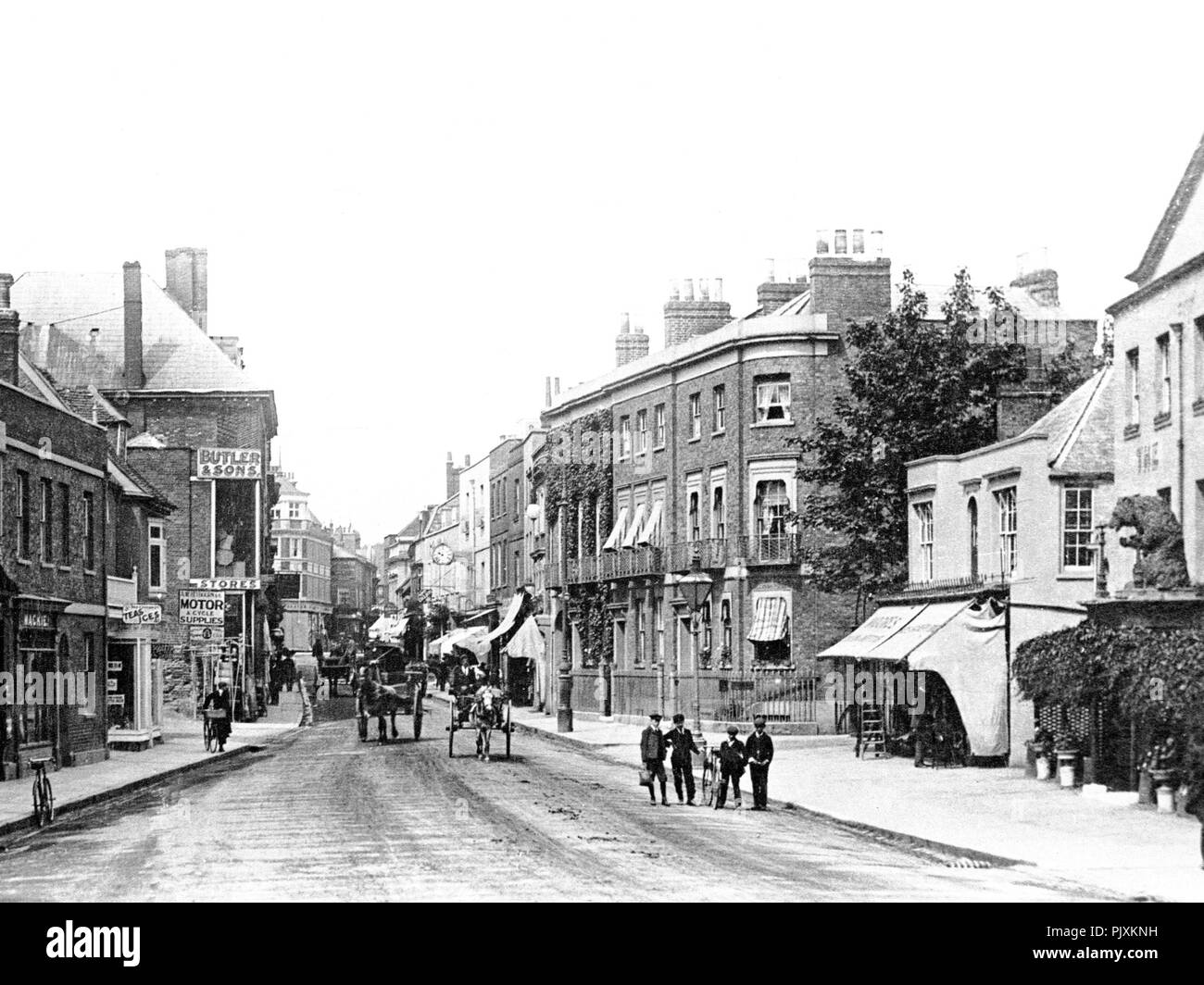 Maidenhead Black and White Stock Photos & Images - Alamy
