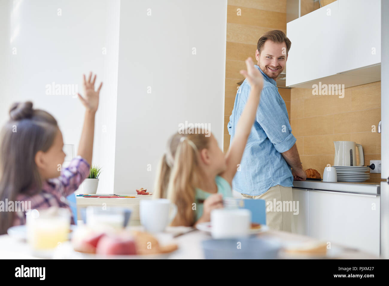 Person cooking meal hi-res stock photography and images - Alamy
