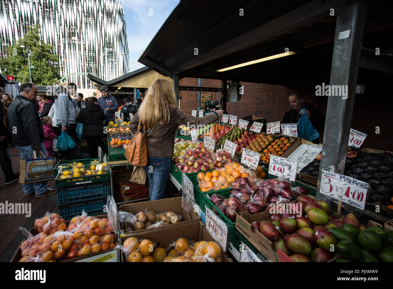 Homeless people of leeds hi-res stock photography and images - Alamy