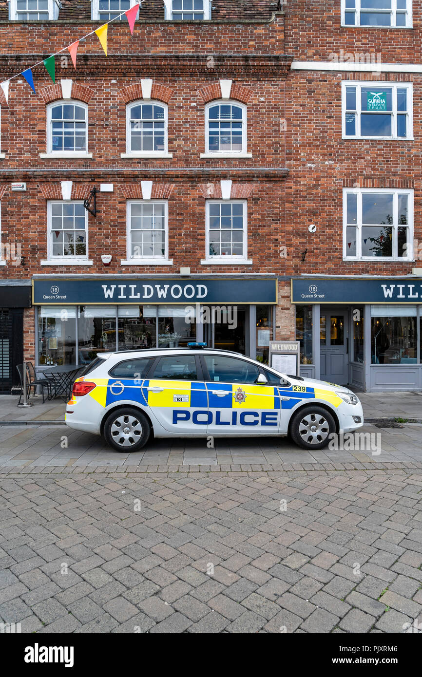 Uk police car hi-res stock photography and images - Alamy