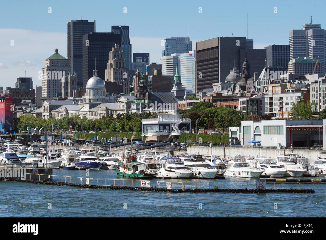 Montreal harbour hi-res stock photography and images - Alamy