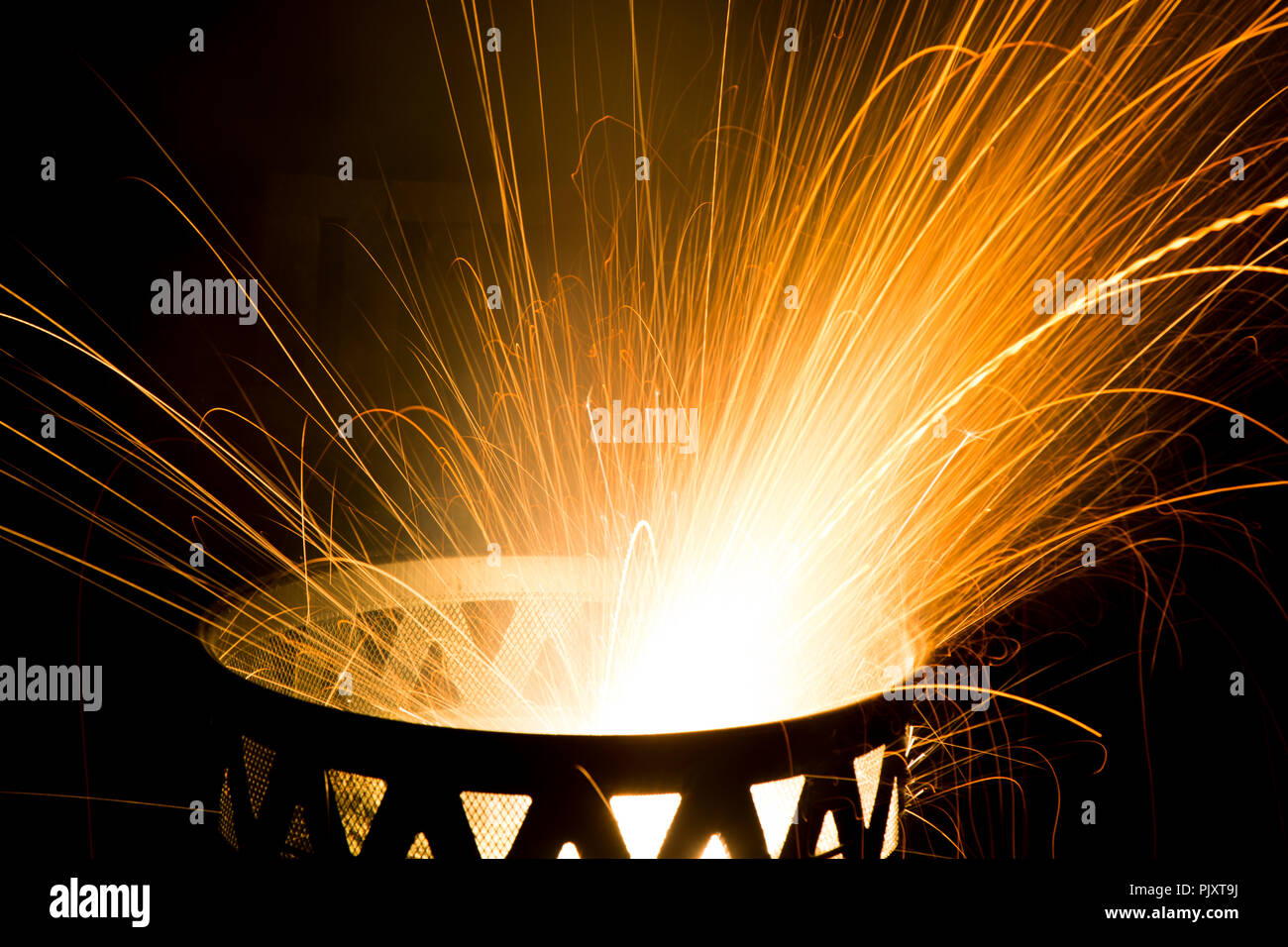 Fire works background hi-res stock photography and images - Alamy