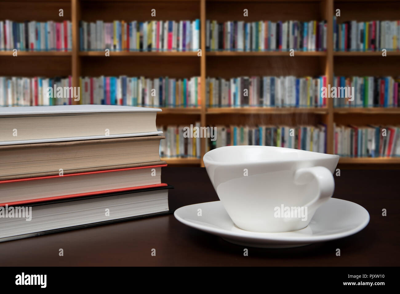 How to read a paper hi-res stock photography and images - Alamy