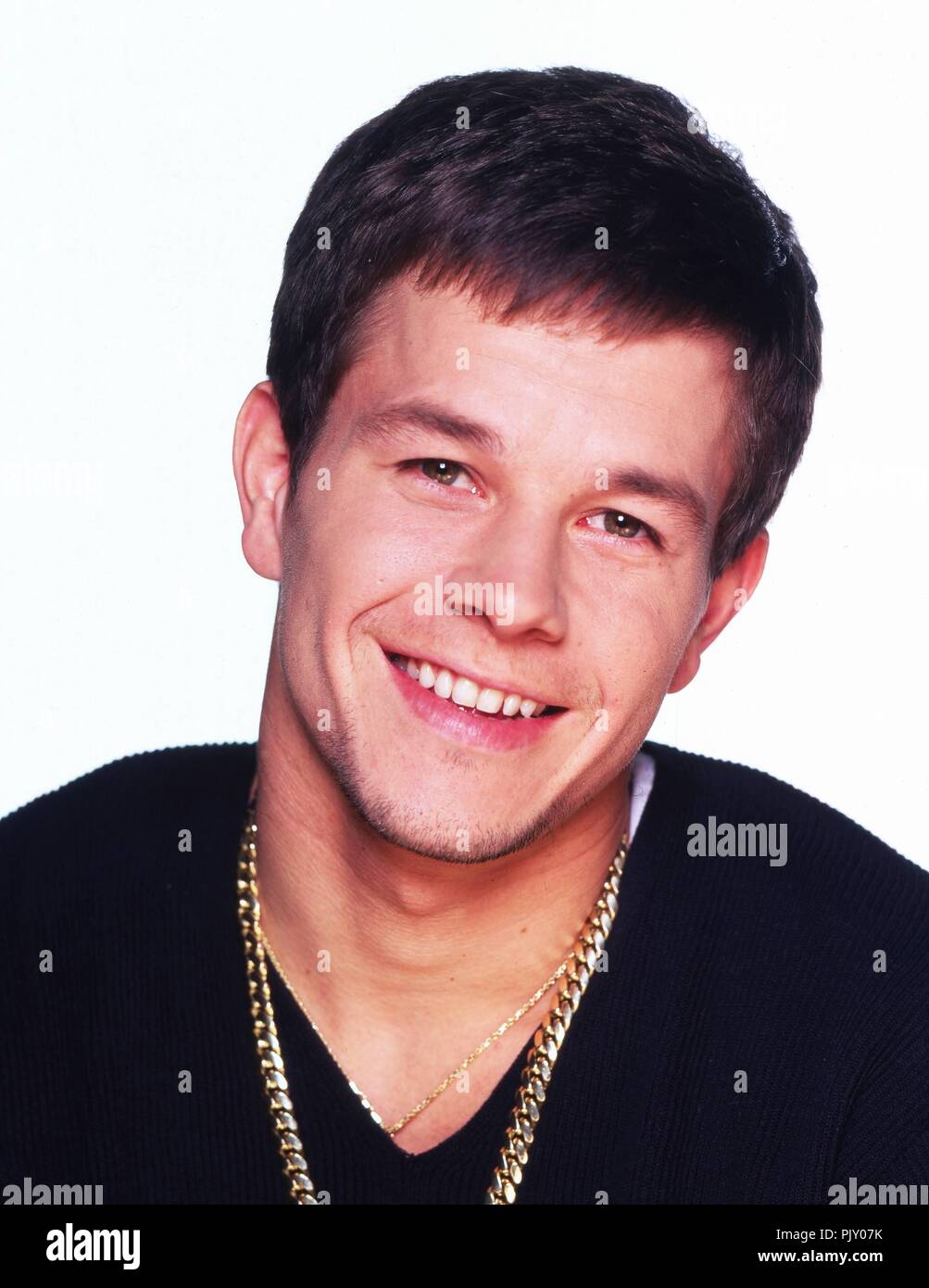 Actor Mark Wahlberg 60 Photos - Moonagedaydream.film