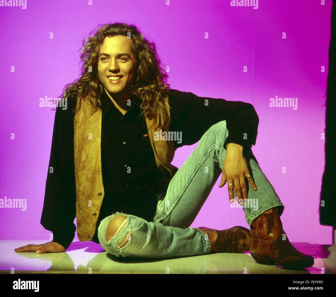 Angel, Sänger, bei einem Promoshooting in München, Deutschland 1994 ...