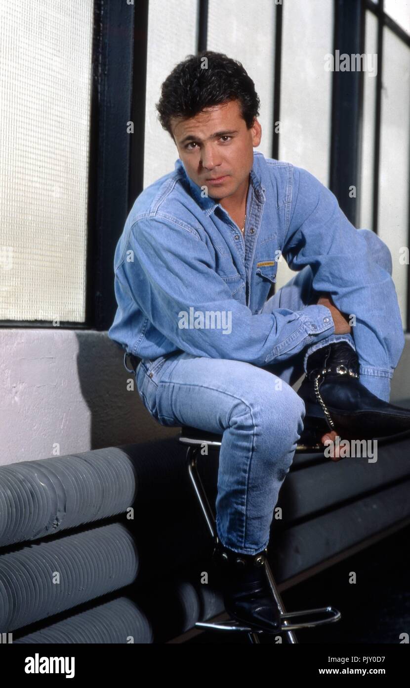Sänger Nino de Angelo bei einem Promoshooting in München, Deutschland ...