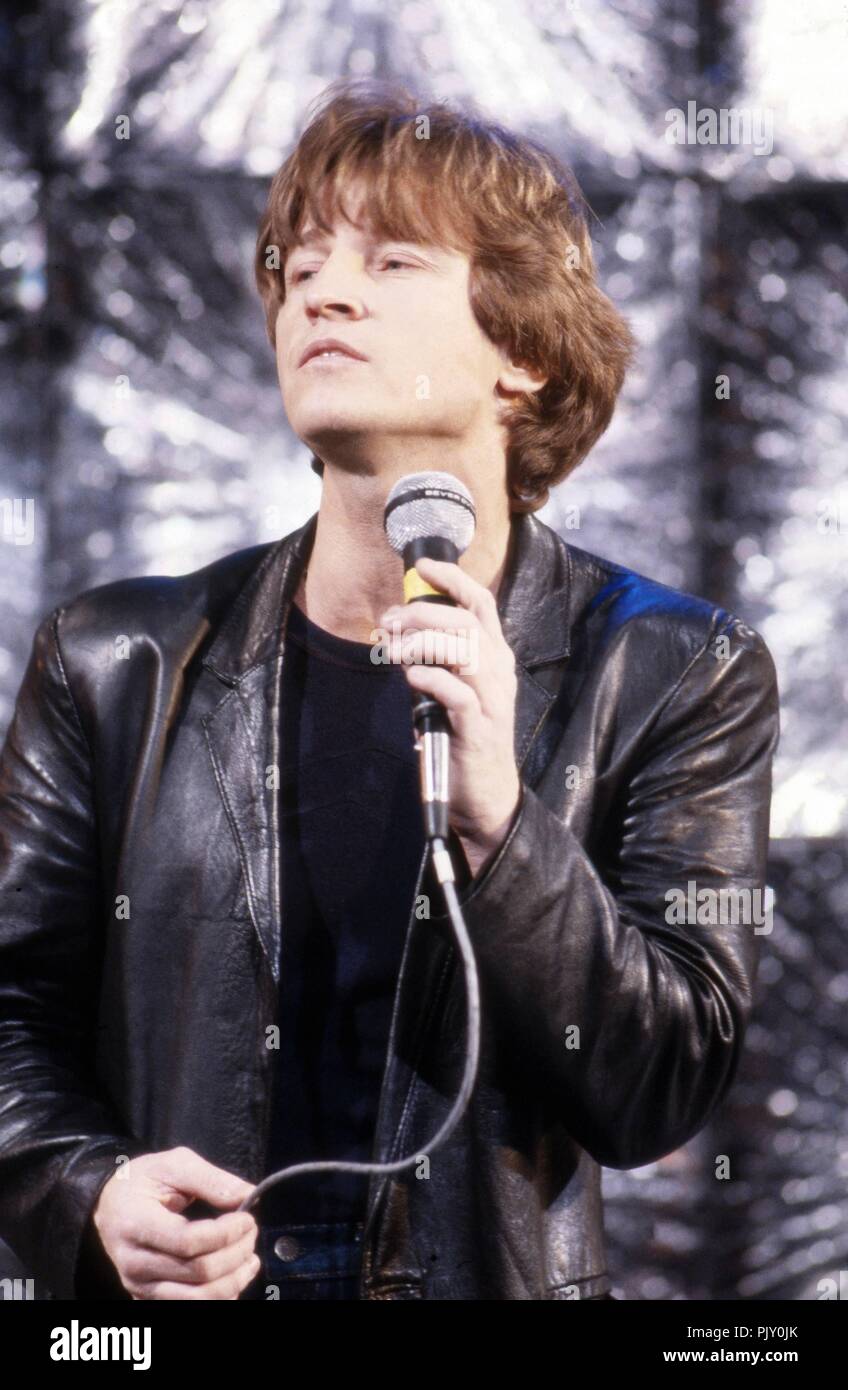 Christian Anders, österreichischer Schlagersänger, bei einem Konzert in ...