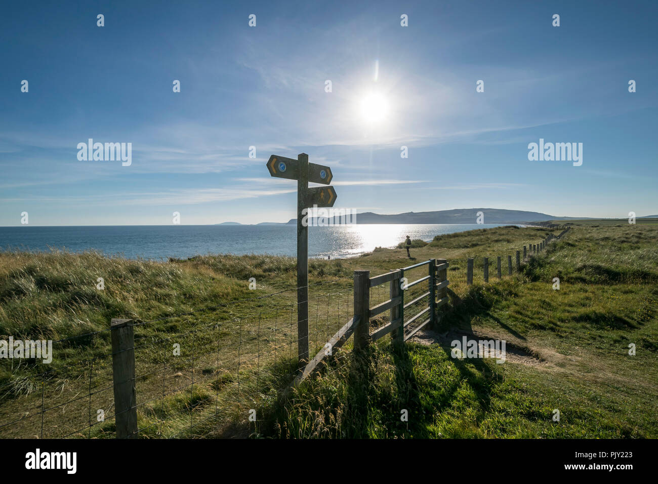 Hells mouth llanengan hi-res stock photography and images - Alamy