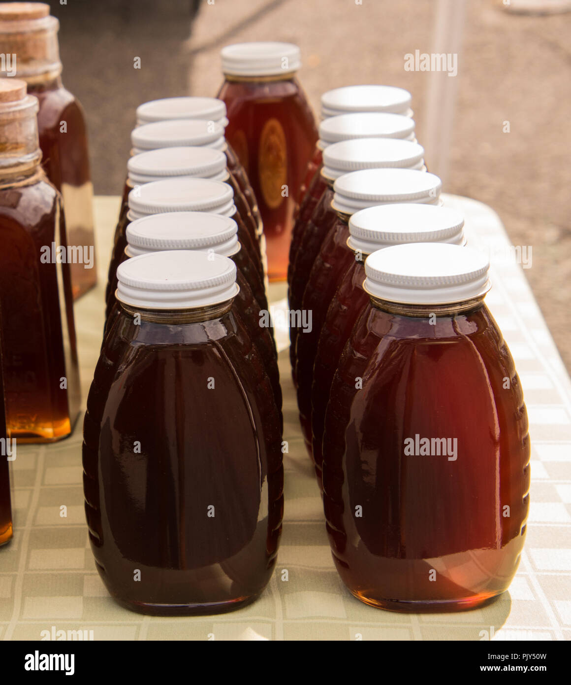 Rows Of Jars High Resolution Stock Photography and Images - Alamy