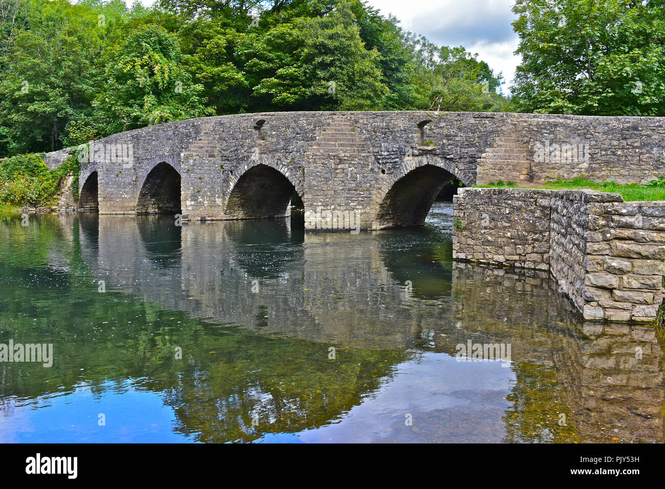 Spanning the ogmore hi-res stock photography and images - Alamy