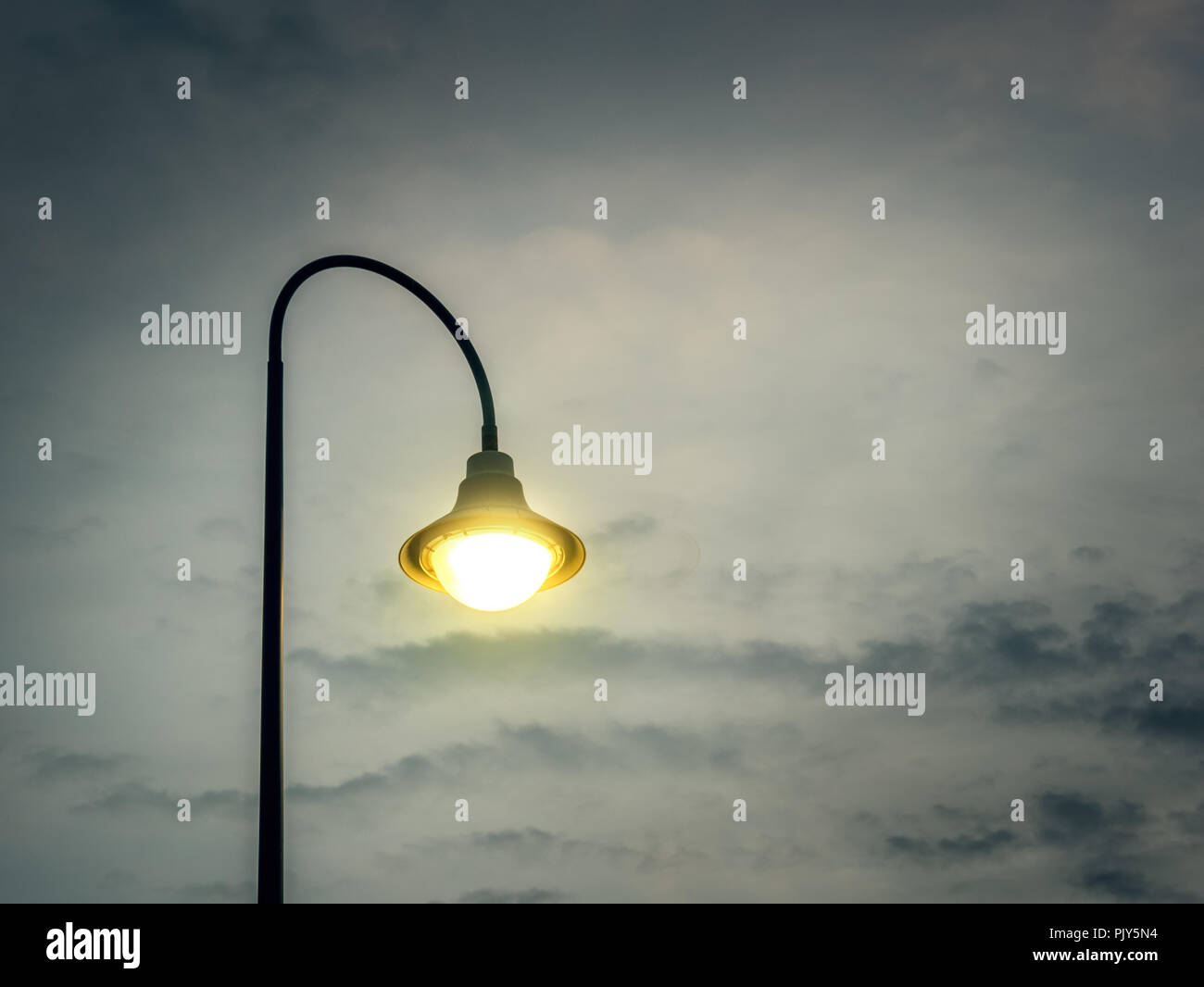 High street lighting dramatic hi-res stock photography and images - Alamy